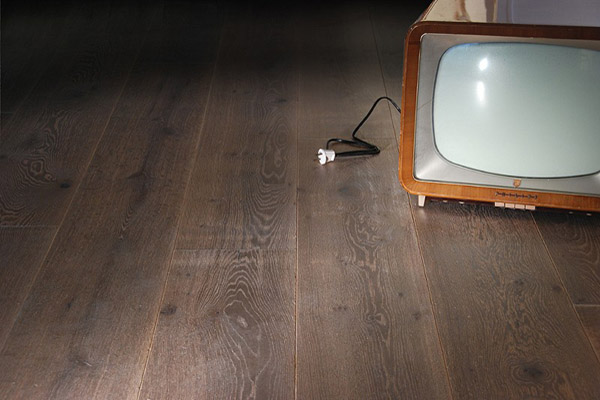 Wax Oiled Wide Rustic Oak - Hicraft